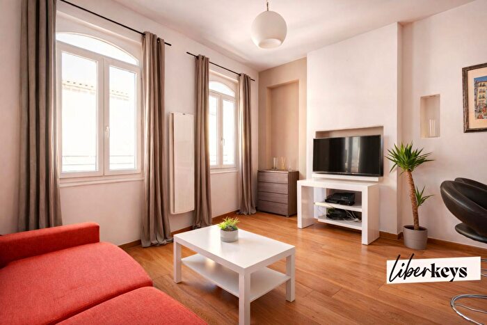 Appartement à vendre - Marseille e , Hôtel de ville - 2 pièces - 1 chambre