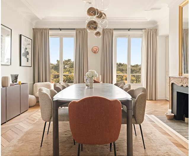 Neuilly-sur-Seine, Charles Laffitte - Appartement 6 pièces à louer