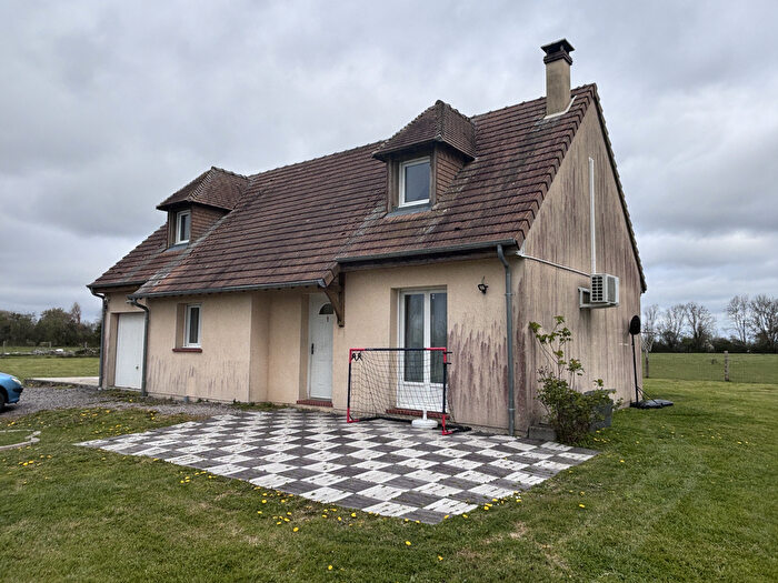 Neuville-sur-Touques : Maison 5 pièces à vendre