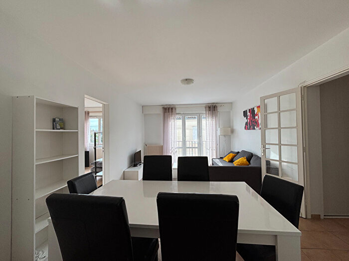 Bordeaux, Saint-Augustin : Appartement 3 pièces à louer