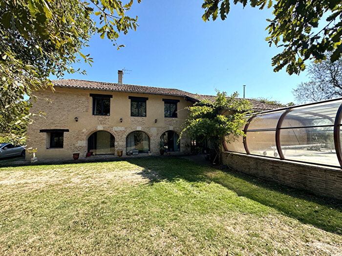 Maison à vendre - Puycornet - 5 pièces - 3 chambres