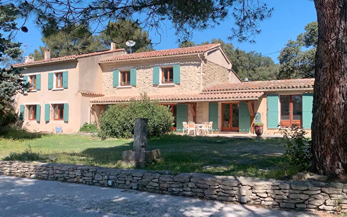 Maison à vendre - LIsle-sur-la-Sorgue, Saint-Antoine - 9 pièces - 4 chambres