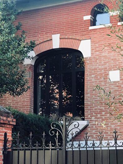 Maison à vendre - Toulouse, Busca, Jardin des plantes, Port Saint-Sauveur - 12 pièces - 4 chambres