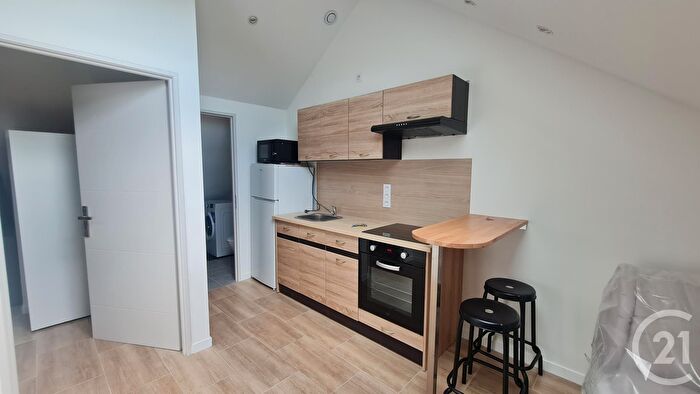 Appartement à louer - Montluçon, Saint-Jean, Chantoiseau, Ilets - 1 pièce