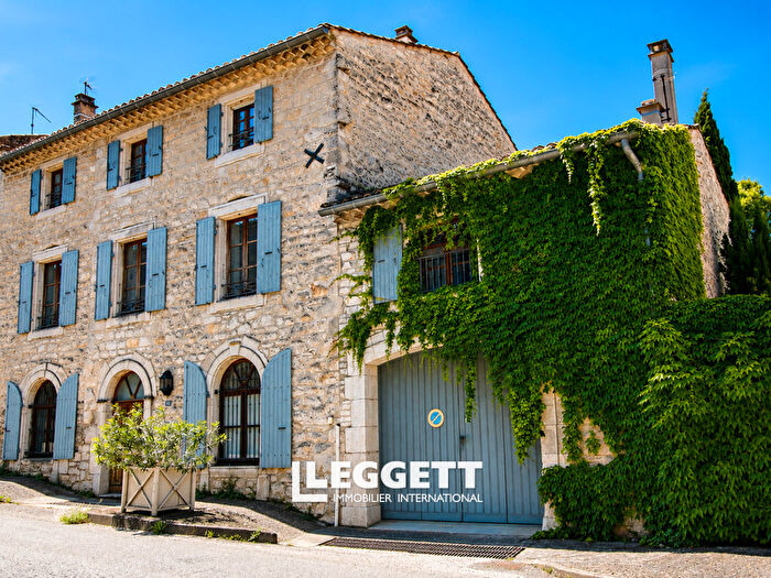 Barjac : Maison 8 pièces à vendre