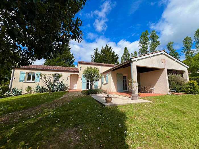 Maison 4 pièces à vendre à Pujols