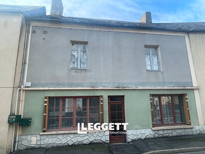 Maison à vendre - Saint-Georges-le-Gaultier - 3 pièces - 4 chambres