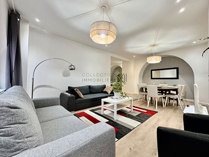 Appartement à louer - Toulouse, Capitole - 3 pièces - 2 chambres