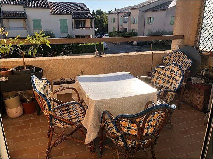 Appartement à louer - Nord, Uzes - 3 pièces - 2 chambres