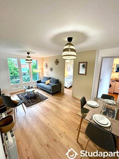 Appartement à louer - Berriat-Ampere, Grenoble - 1 pièce - 2 chambres