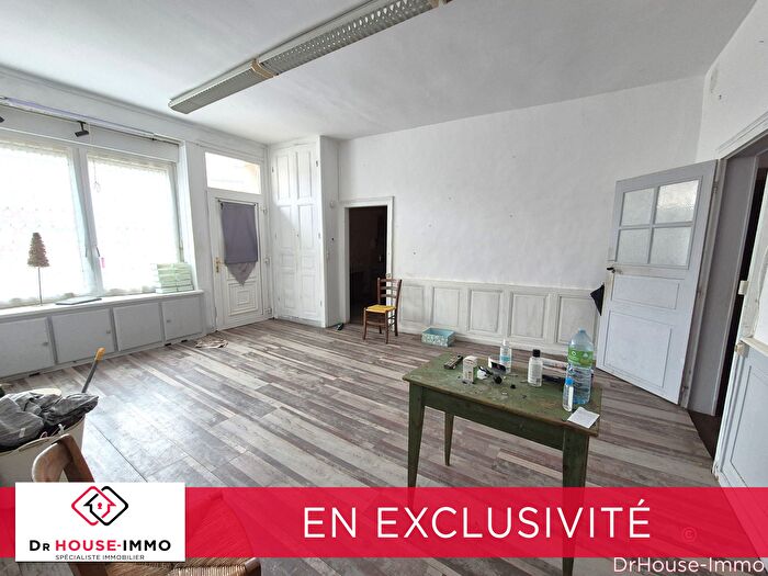 Brecé : Maison 8 pièces à vendre
