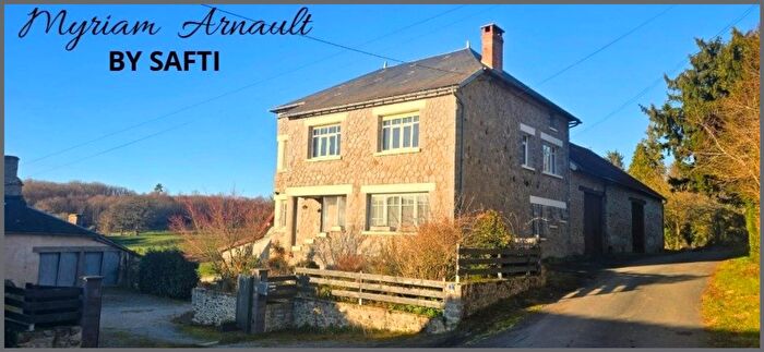 Maison à vendre - Saint-Étienne-de-Fursac - 8 pièces - 4 chambres