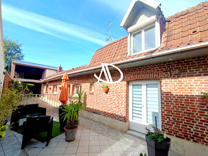 Maison à vendre - Camphin-en-Carembault - 4 pièces - 3 chambres