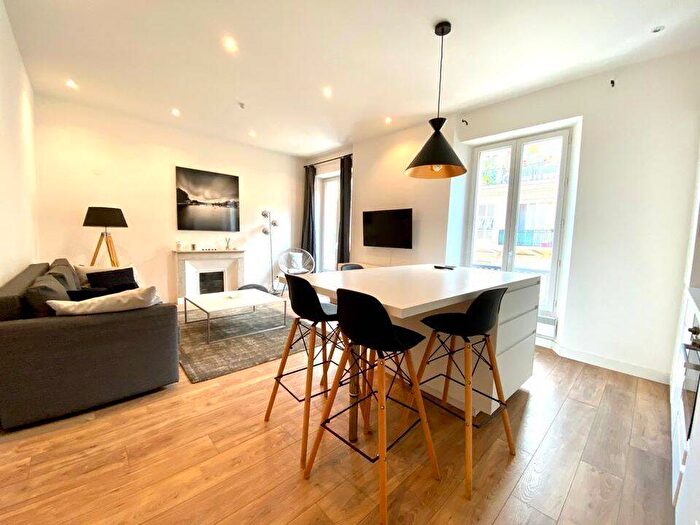 Saint-Pierre-De-Féric, Nice : Appartement 2 pièces à louer