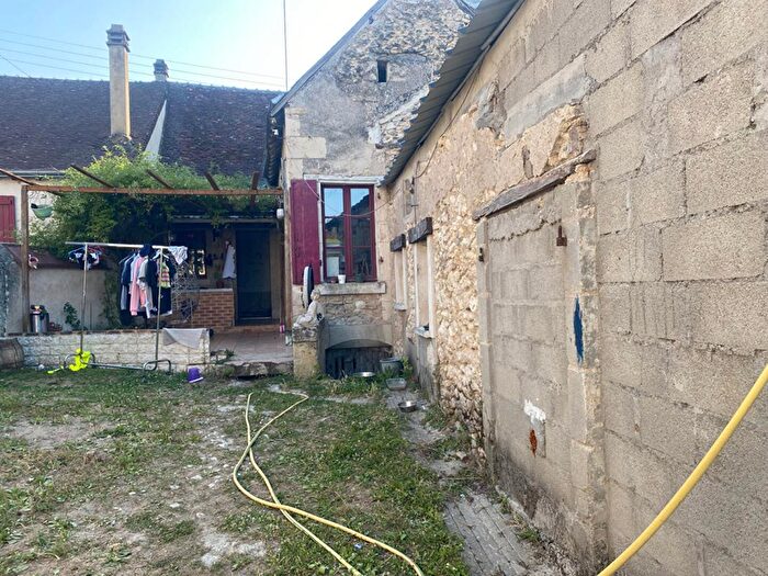 Maison à vendre - Châtillon-sur-Indre - 6 pièces - 3 chambres
