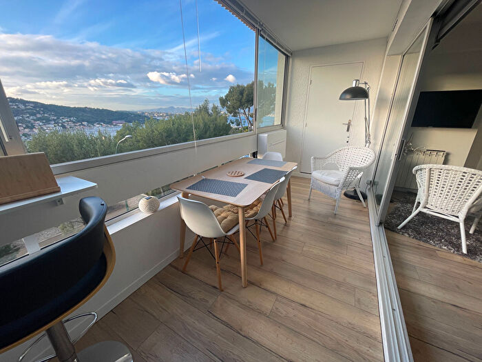 Appartement à vendre - Saint-Mandrier-sur-Mer - 2 pièces - 1 chambre