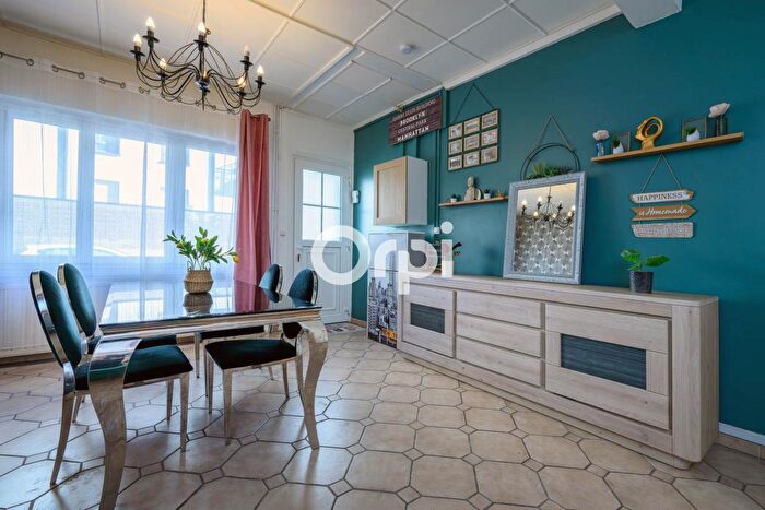 Maison 4 pièces à Lens, Est, à vendre