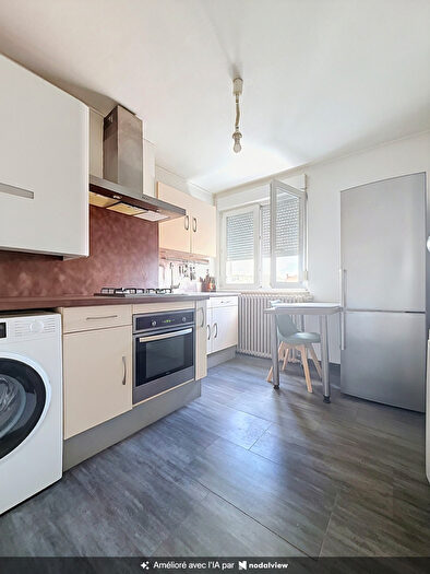 Thionville, Saint-Pierre - Appartement 4 pièces à vendre