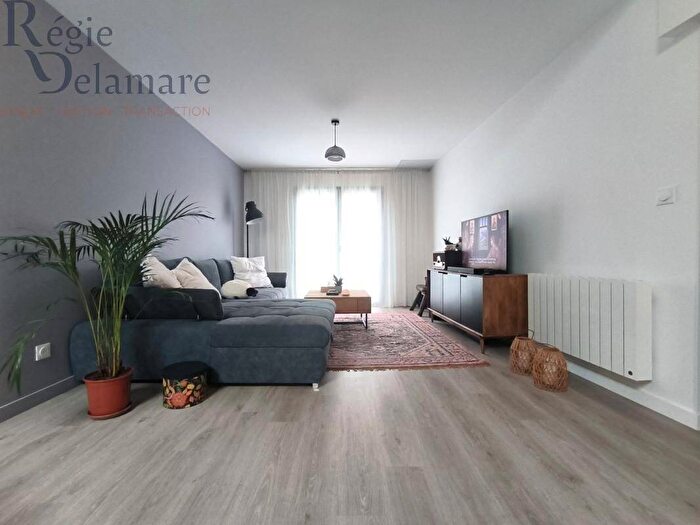 Appartement à louer - Montalieu-Vercieu - 3 pièces - 2 chambres