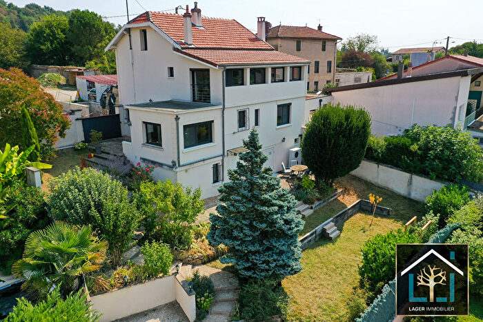 Maison à vendre - Montluel - 6 pièces - 4 chambres