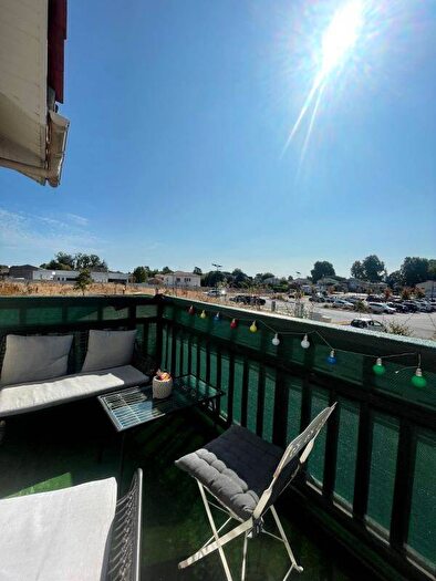 Appartement à louer - Cavaillé, Bergerac - 3 pièces - 2 chambres