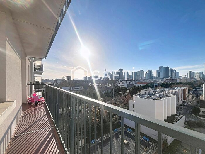 Appartement à vendre - Courbevoie, Marceau République - 4 pièces - 3 chambres