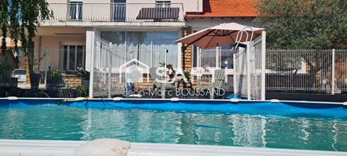 Maison à vendre - Chauffailles - 9 pièces - 7 chambres