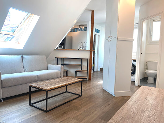 Appartement 2 pièces à Paris 8ème, Saint-Philippe du Roule, à louer