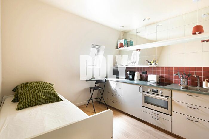 Appartement 1 pièce à vendre - Paris 18ème, Barbès, Château Rouge