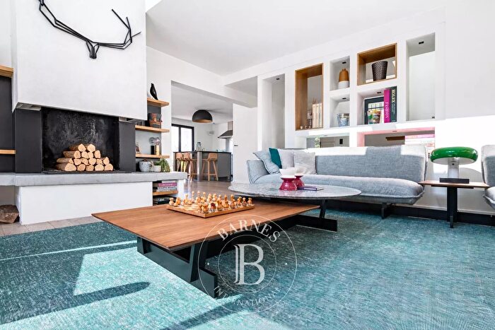 Maison à vendre - Menthon-Saint-Bernard - 6 pièces - 5 chambres