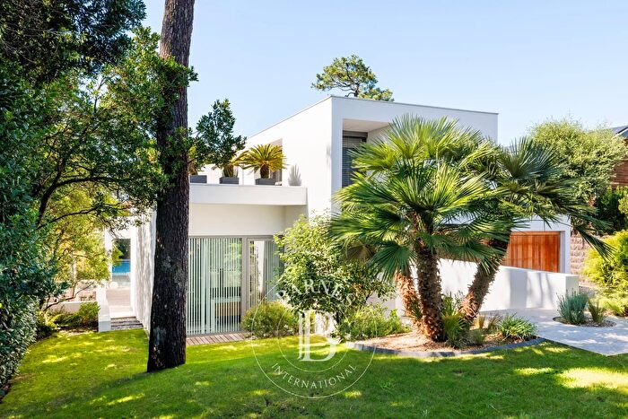 Maison à vendre - Anglet - 6 pièces - 5 chambres