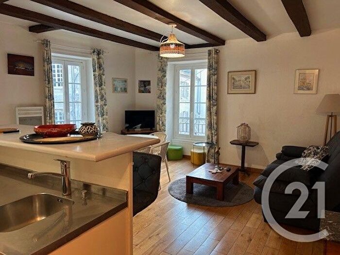 Appartement à vendre - La Rochelle, Centre-ville, Vieux-port, Marché - 3 pièces - 2 chambres