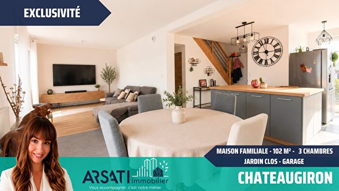 Maison 5 pièces à Châteaugiron, à vendre
