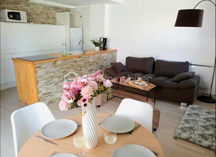 Maison à vendre - Aigues-Mortes - 3 pièces - 2 chambres