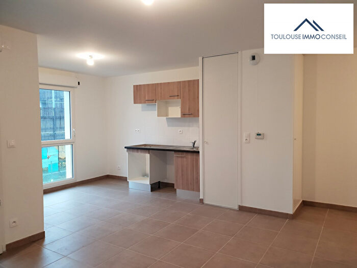 Appartement à louer - Toulouse, Croix Bénite - 3 pièces - 2 chambres