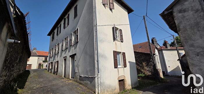 Maison à vendre - Saint-Santin-Cantalès - 7 pièces - 4 chambres