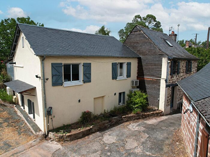 Maison 7 pièces à Saint-Bonnet-la-Rivière, à vendre