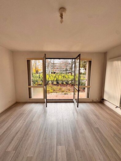 Appartement à louer - Briand Leclerc, Sens - 1 pièce