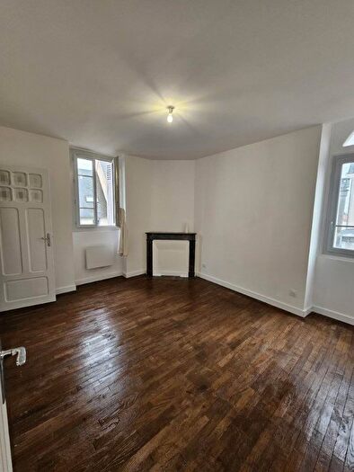 Appartement 3 pièces à Tarbes, Foirail, à louer