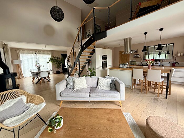 Chaingy - Maison 5 pièces à vendre