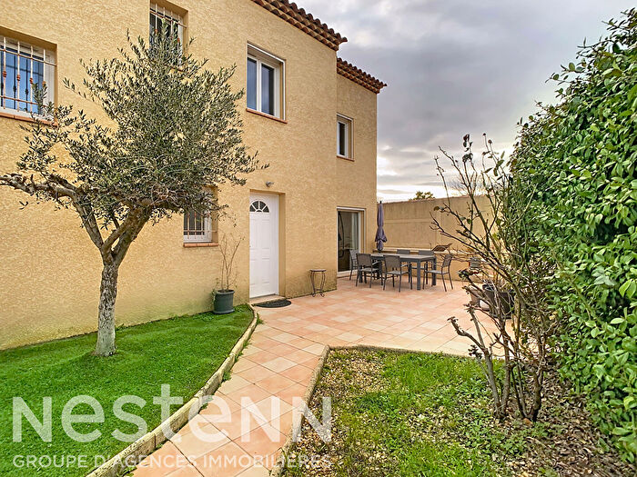 Maison à vendre - Salon-de-Provence, Lurian, Guinemer, Basses Viougues - 5 pièces - 4 chambres