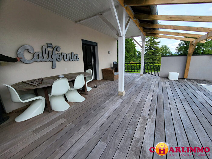 Maison à vendre - Saint-Victurnien - 5 pièces - 4 chambres