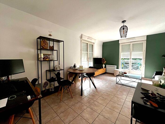 Appartement 2 pièces à Nord Est-Sud Ouest, Clermont, à louer