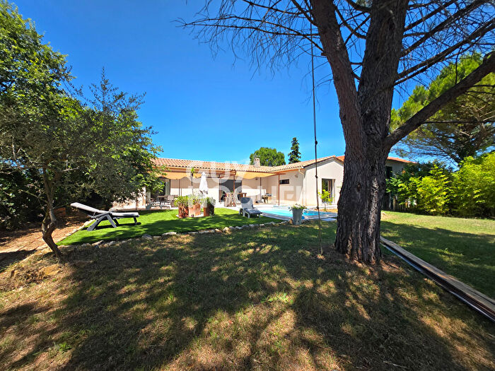 Maison 4 pièces à Connaux, à vendre