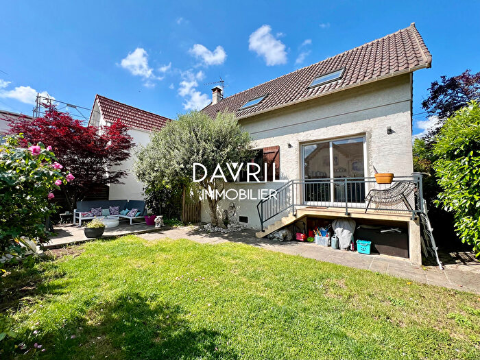 Conflans-Sainte-Honorine, Plateau-du-Moulin, Quai de Gaillon : Maison 6 pièces à vendre