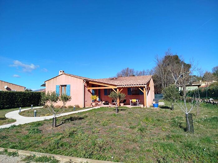 Maison à vendre - Régusse - 3 pièces - 2 chambres