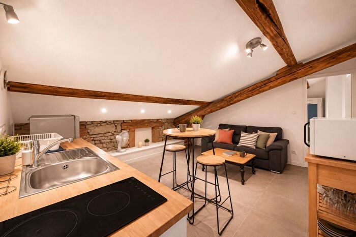 Saint-Étienne, Centre-ville, Peuple, Chavanelle - Appartement 3 pièces à louer