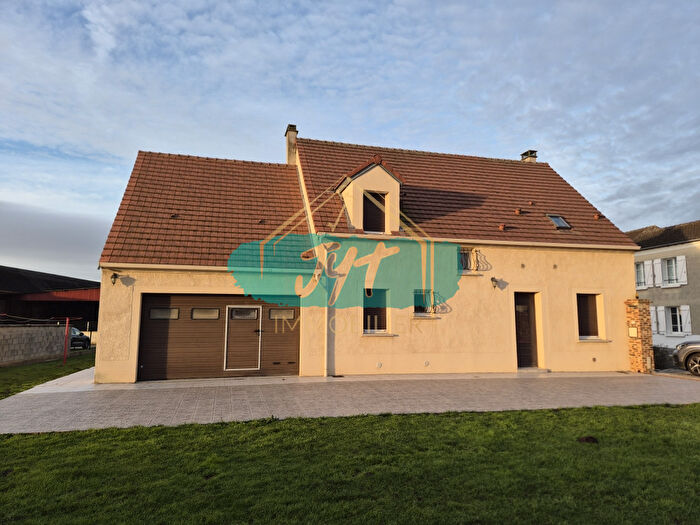 Maison à louer - Le Plessis-Gassot - 5 pièces - 4 chambres