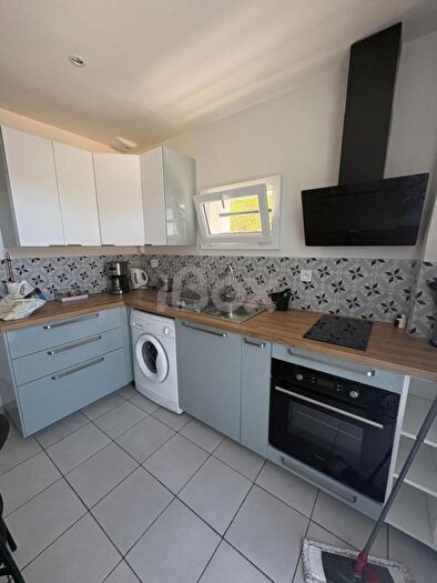 Appartement 1 pièce à Toulon, Aguillon, à louer