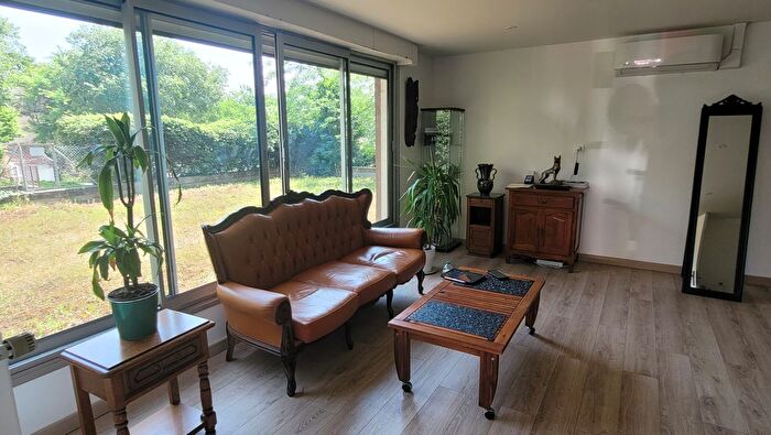 Appartement à vendre - Caluire-et-Cuire, Saint-Clair - 2 pièces - 1 chambre